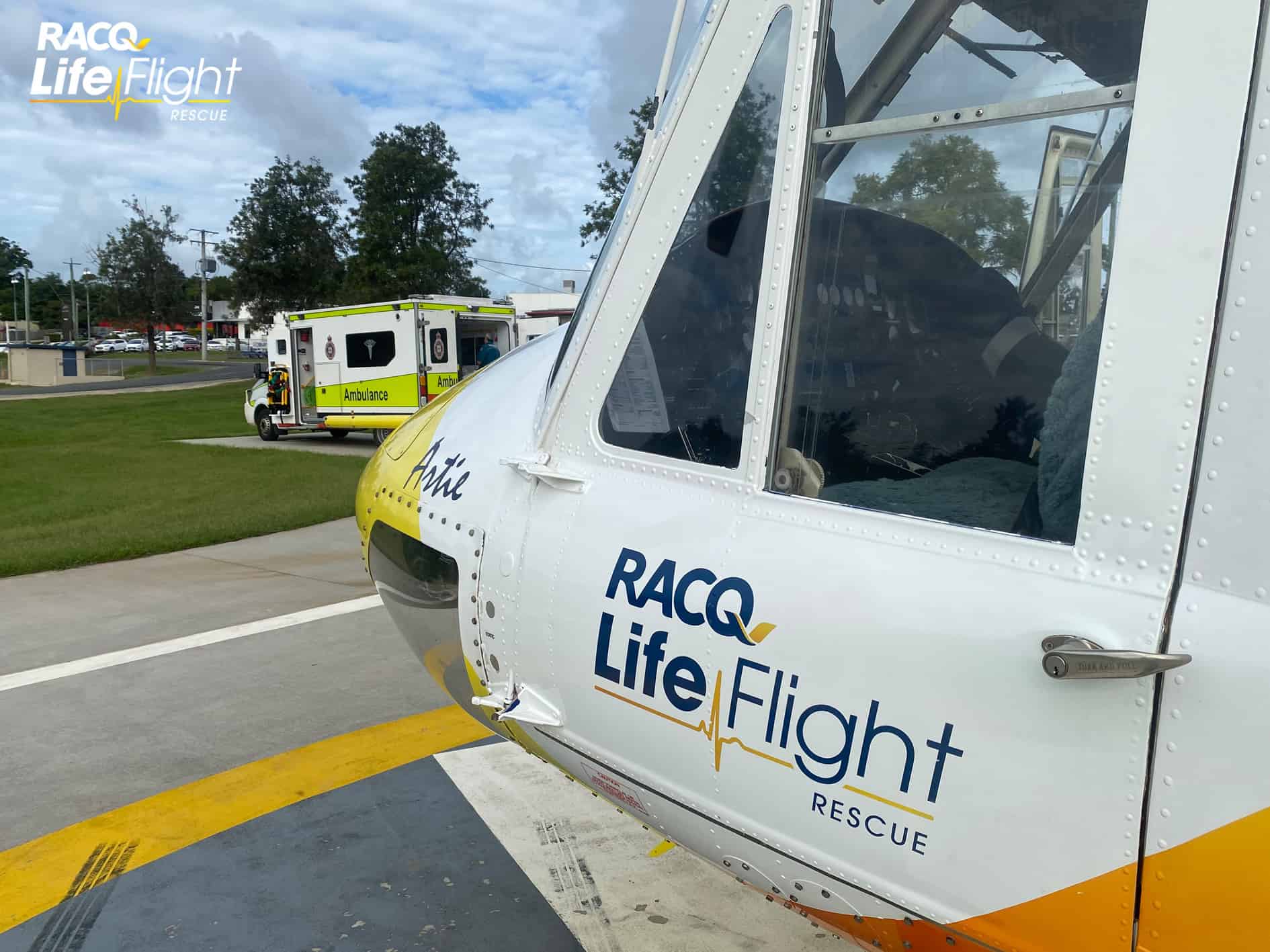 RACQ LifeFlight Rescue airlifts toddler attacked by dog - LifeFlight