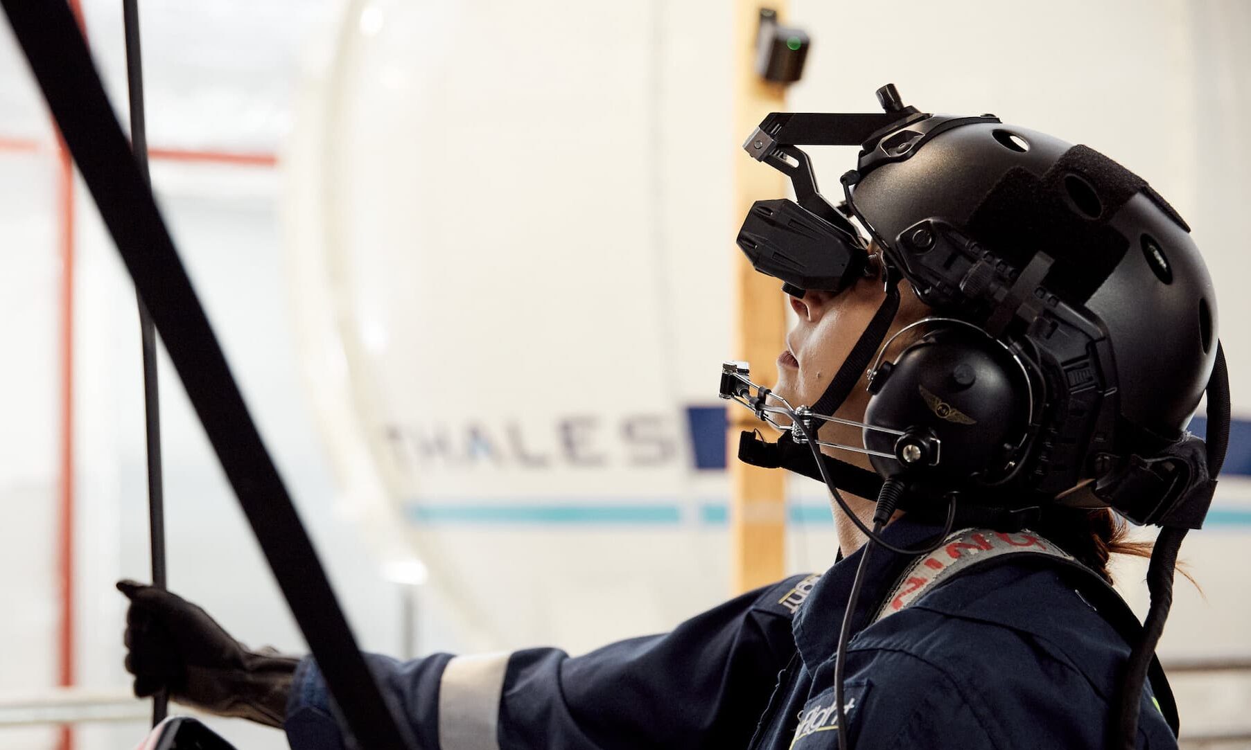 Aircrew Officer Virtual Reality Simulator - LifeFlight